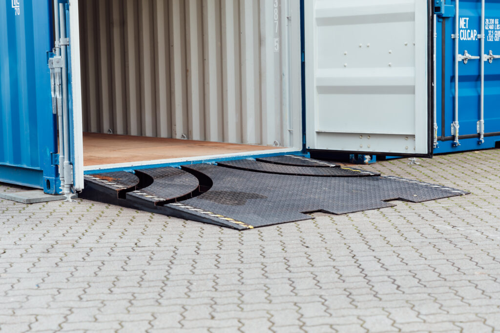 10 decisive advantages of a container ramp for industry & logistics ...